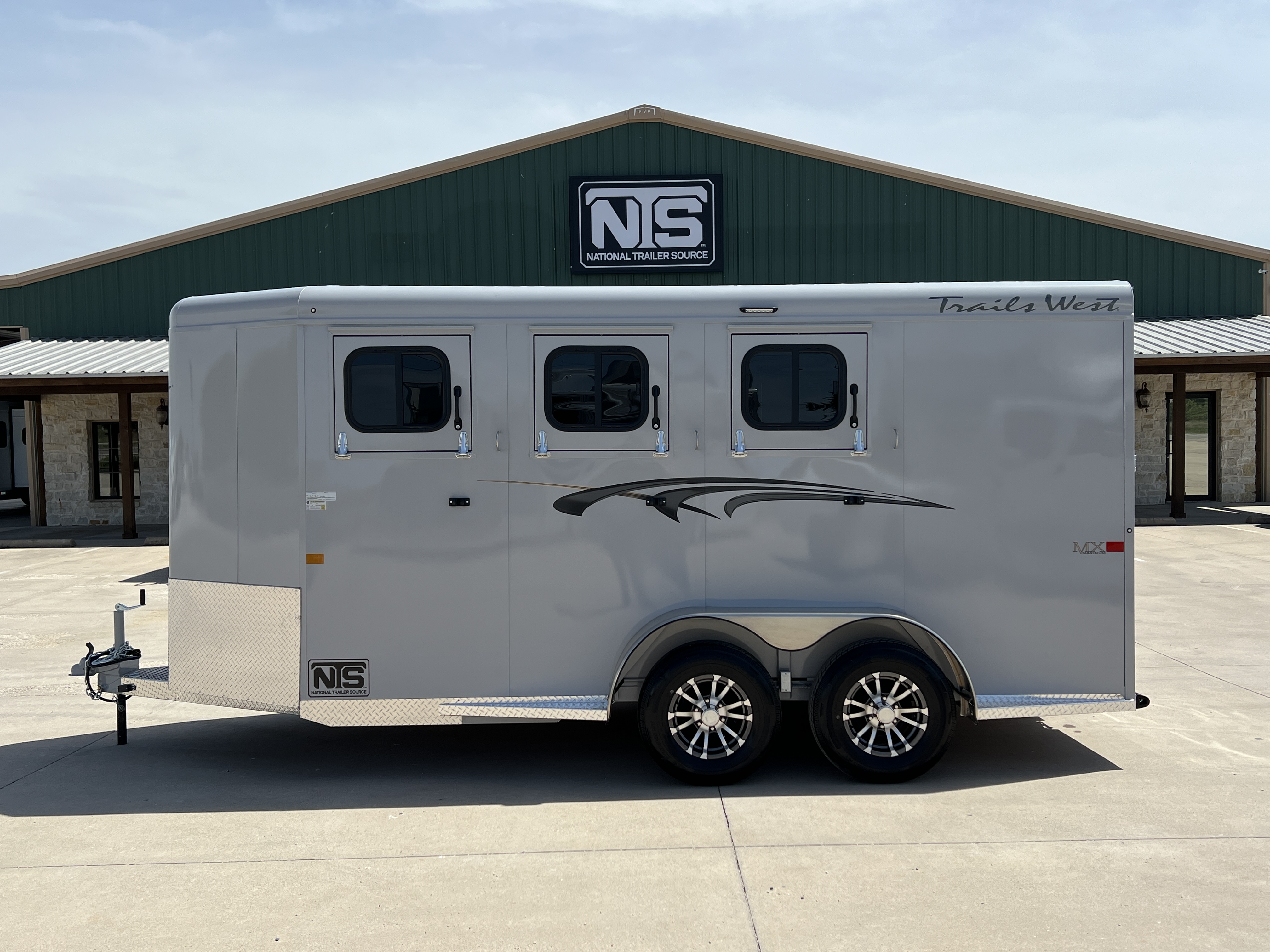 2026-Trails-West-3-Horse-Slant-Load-Bumper-Pull-Trailer-41120 | TX, FL ...